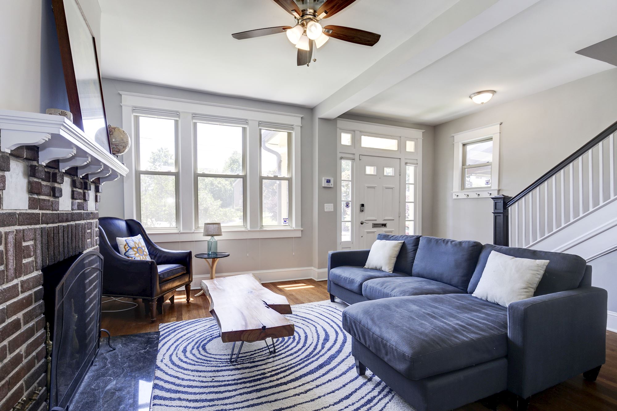 second living room | Elsa Huxley Real Estate